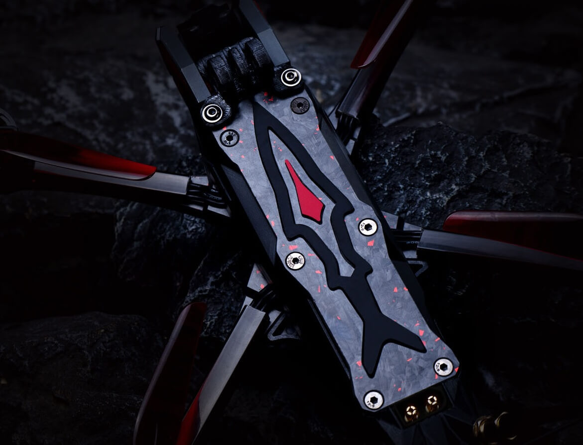 Axisflying MANTA 5 PRO: высокоскоростное решение для фристайла и съёмки